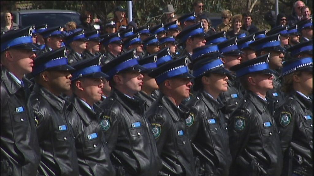 Hundreds of new police recruits get sworn in for duty - ABC News