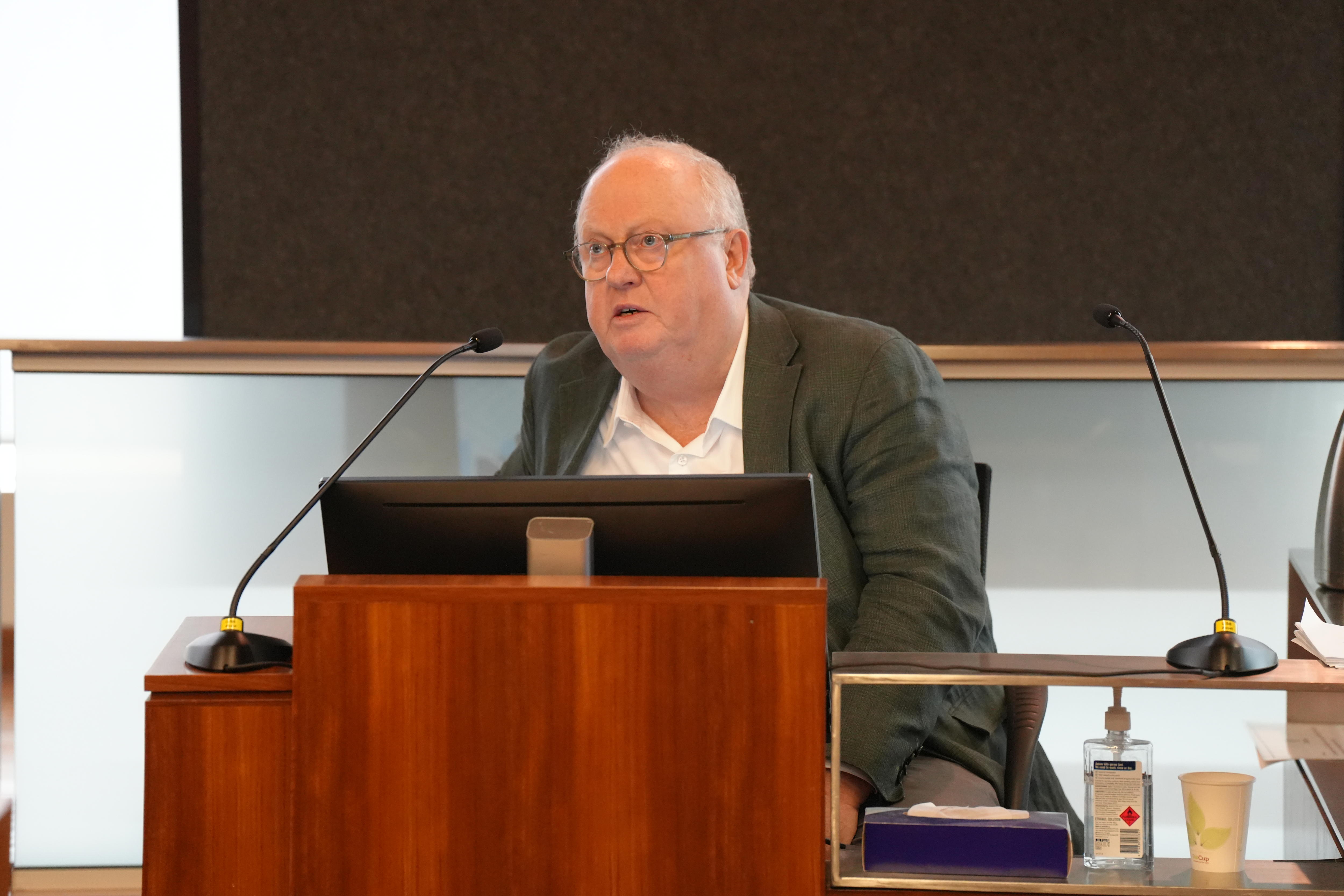 Former CFMEU boss sent abusive text to anti-corruption barrister and ...