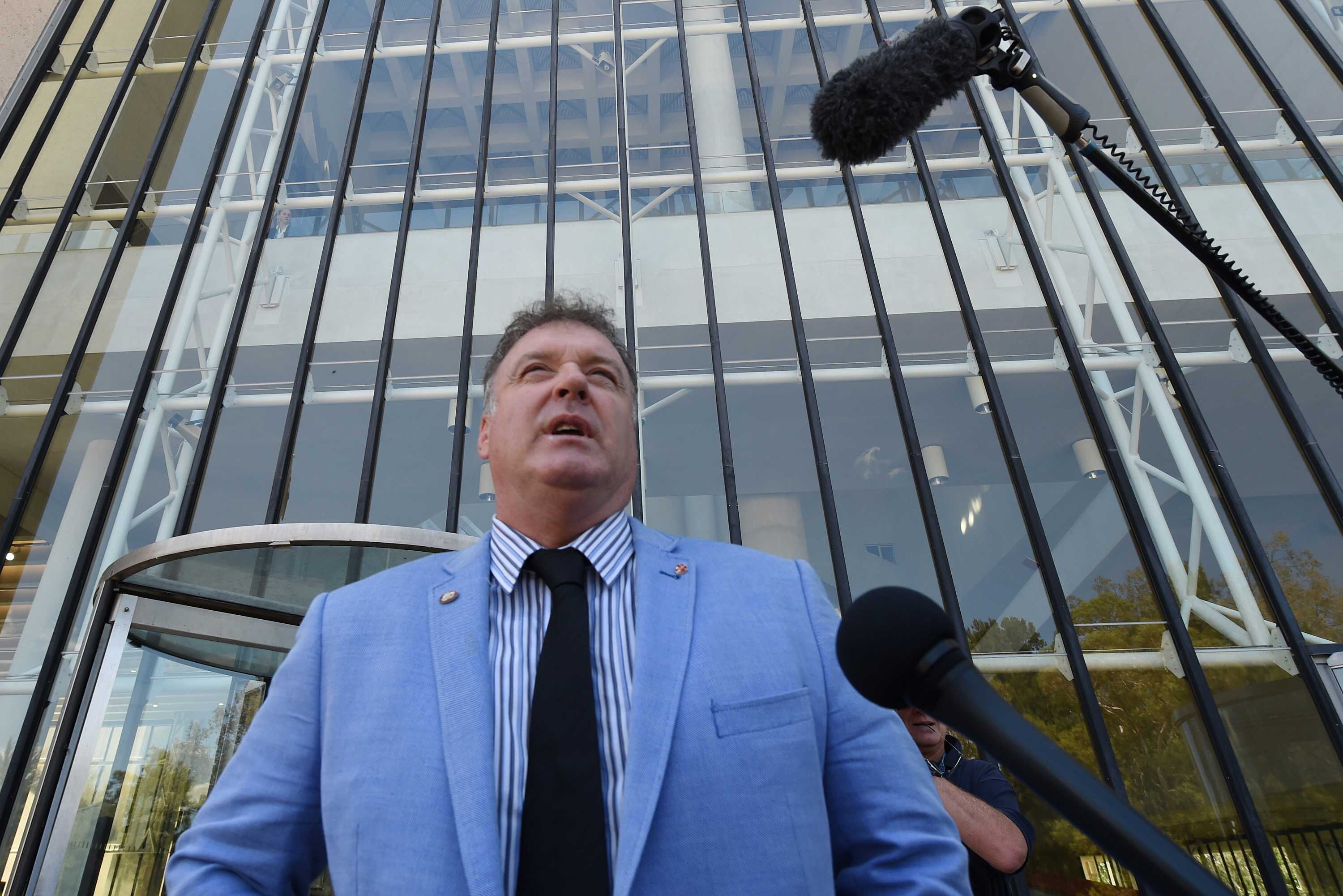 Rod Culleton quits One Nation, but plans to stay in the Senate - ABC Radio