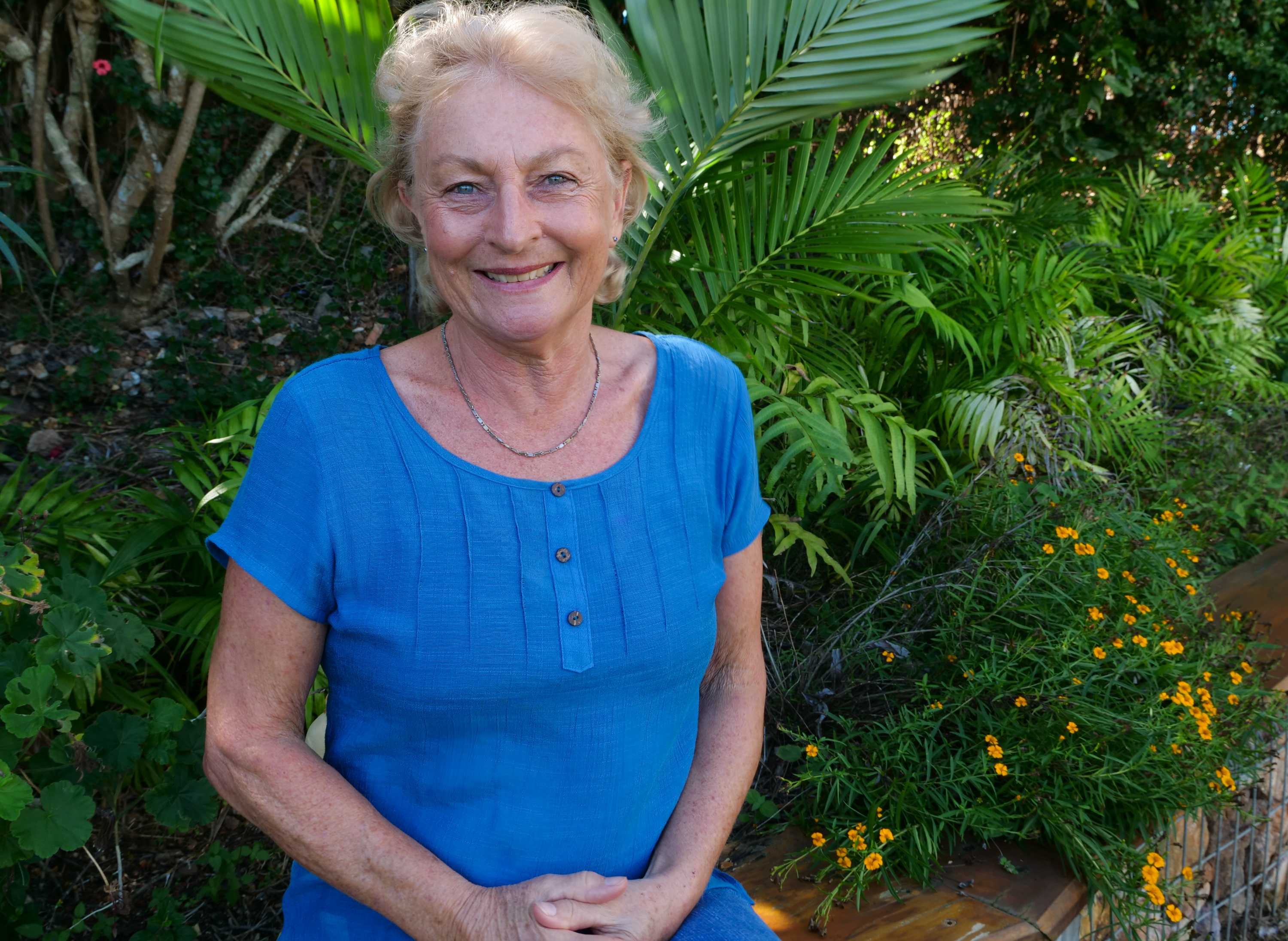 Yeppoon's Lynne Barrett named Australian Swim Teacher of the Year - ABC ...