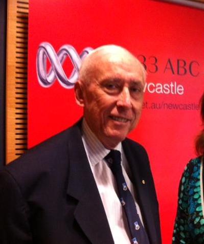 Newcastle University Chancellor Ken Moss dies - ABC News