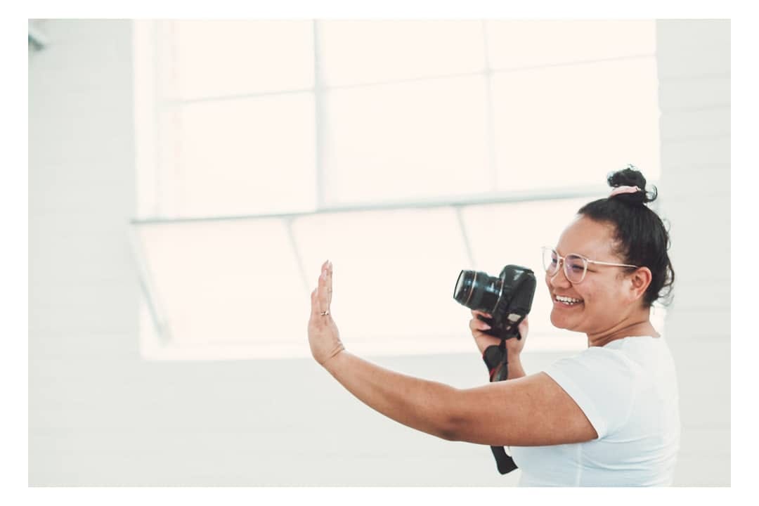 Meet the Niuean putting the 'fiafia' in photography - ABC Pacific