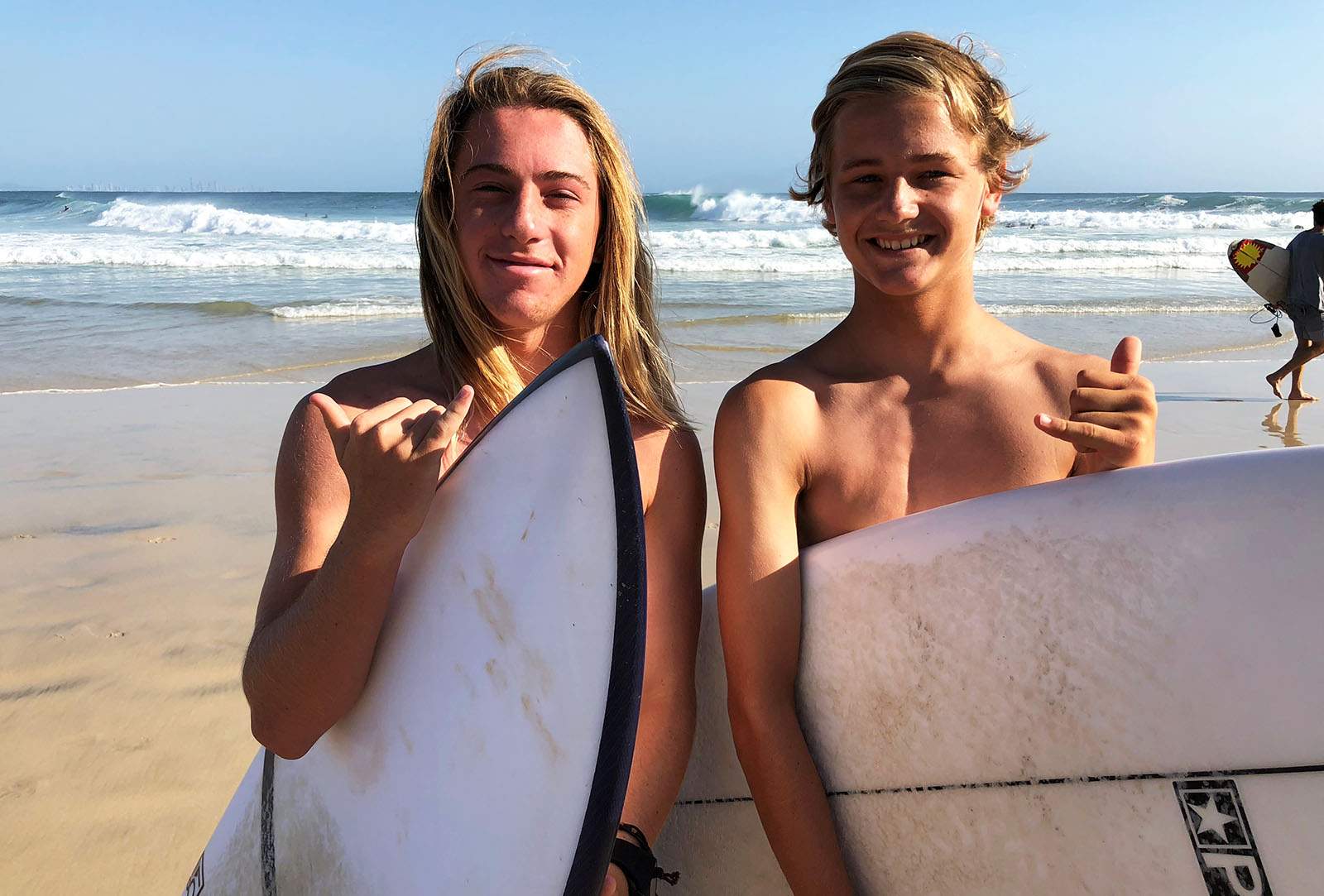 Cyclonic Queensland surf hits its peak today, Gold Coast beaches still ...