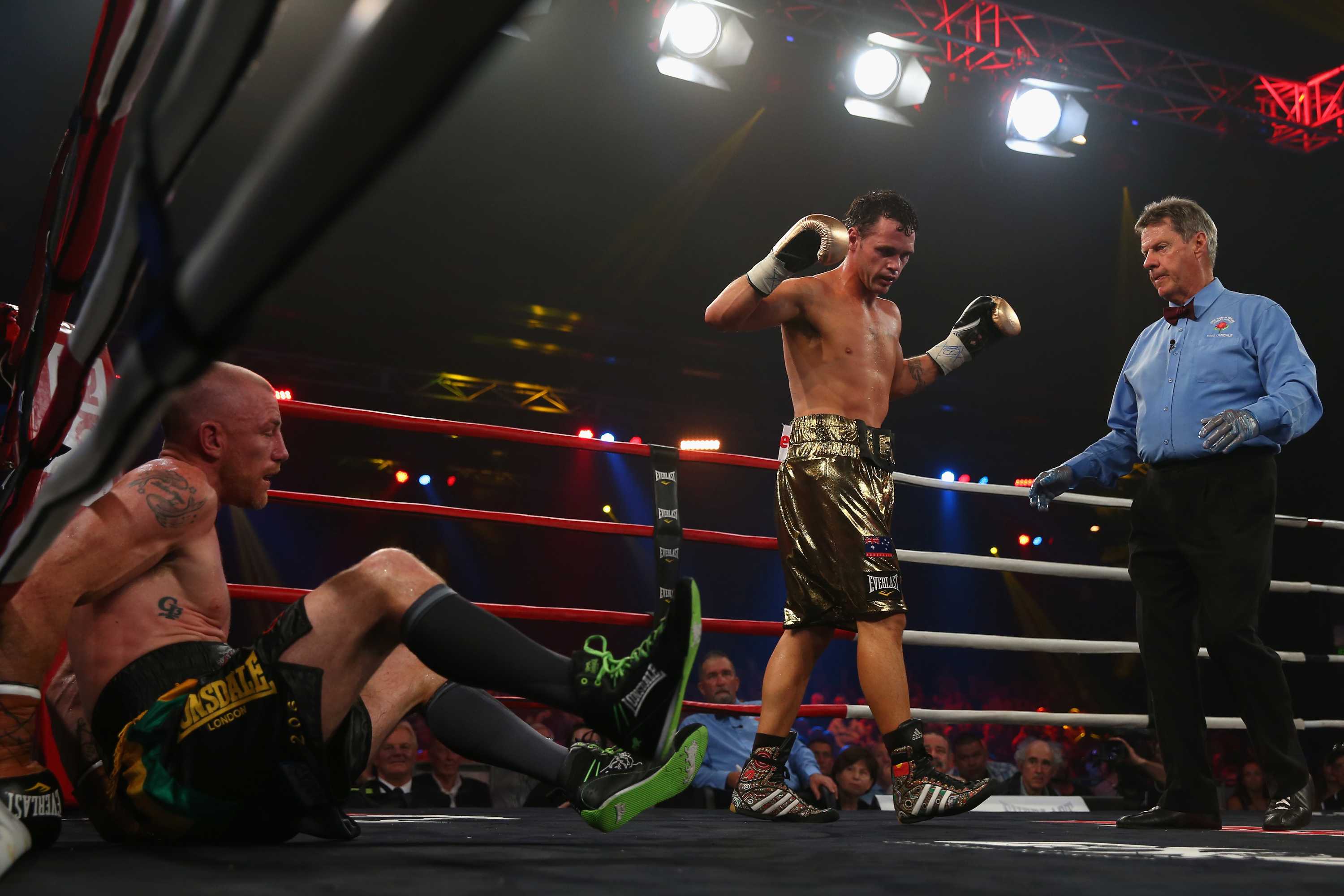 Daniel Geale comfortably beats Garth Wood in sixth-round TKO boxing win ...
