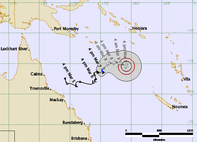 Slow-moving cyclone set to form off Qld - ABC News