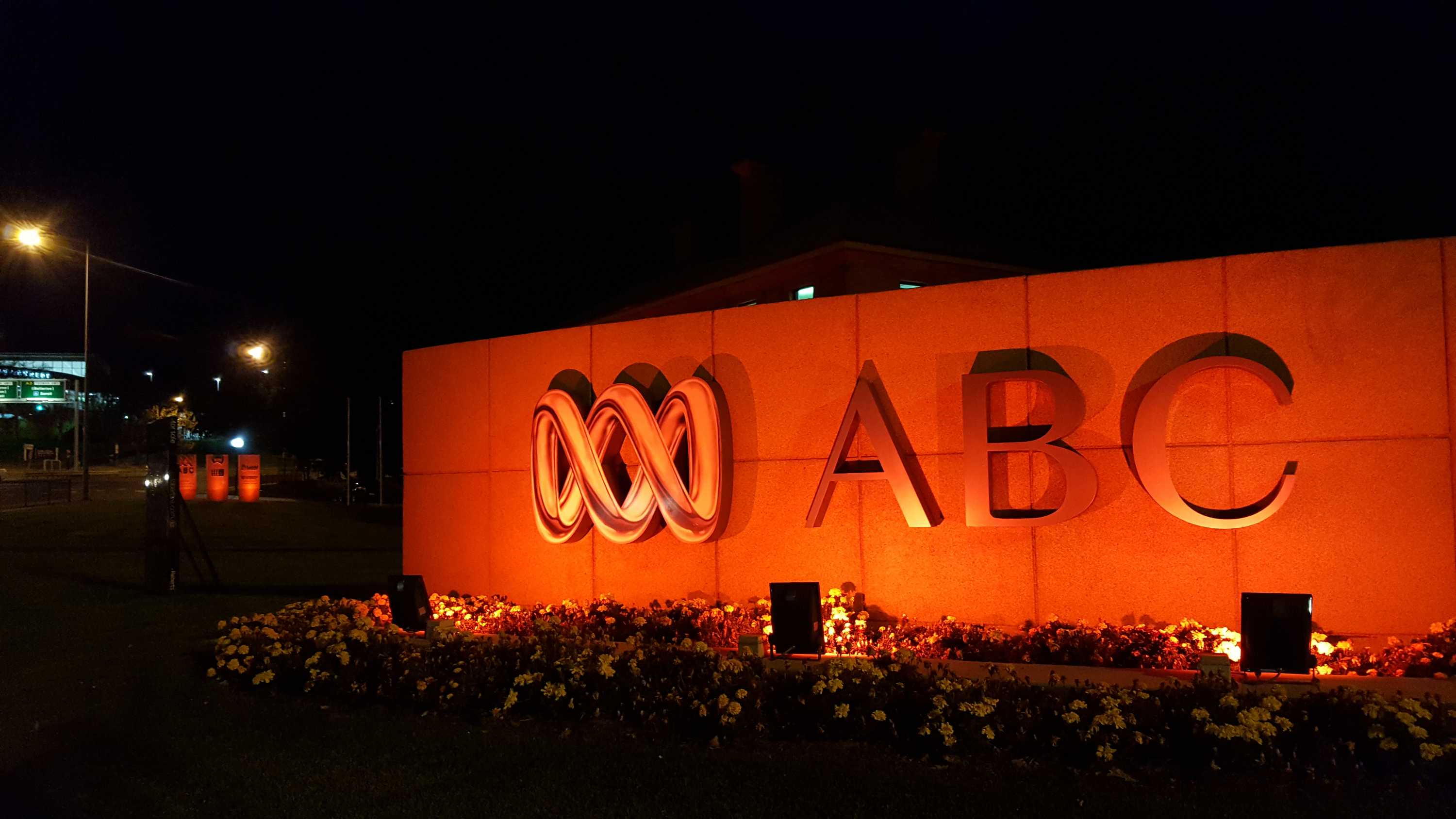 Drive on Wednesday as we go red for Dark Mofo - ABC listen