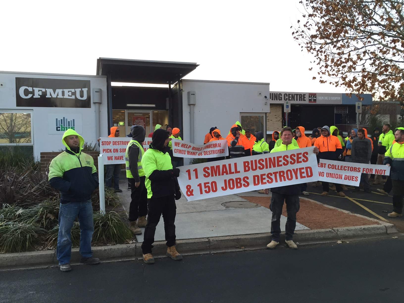 Protesters march on ACT CFMEU office as royal commission start date ...