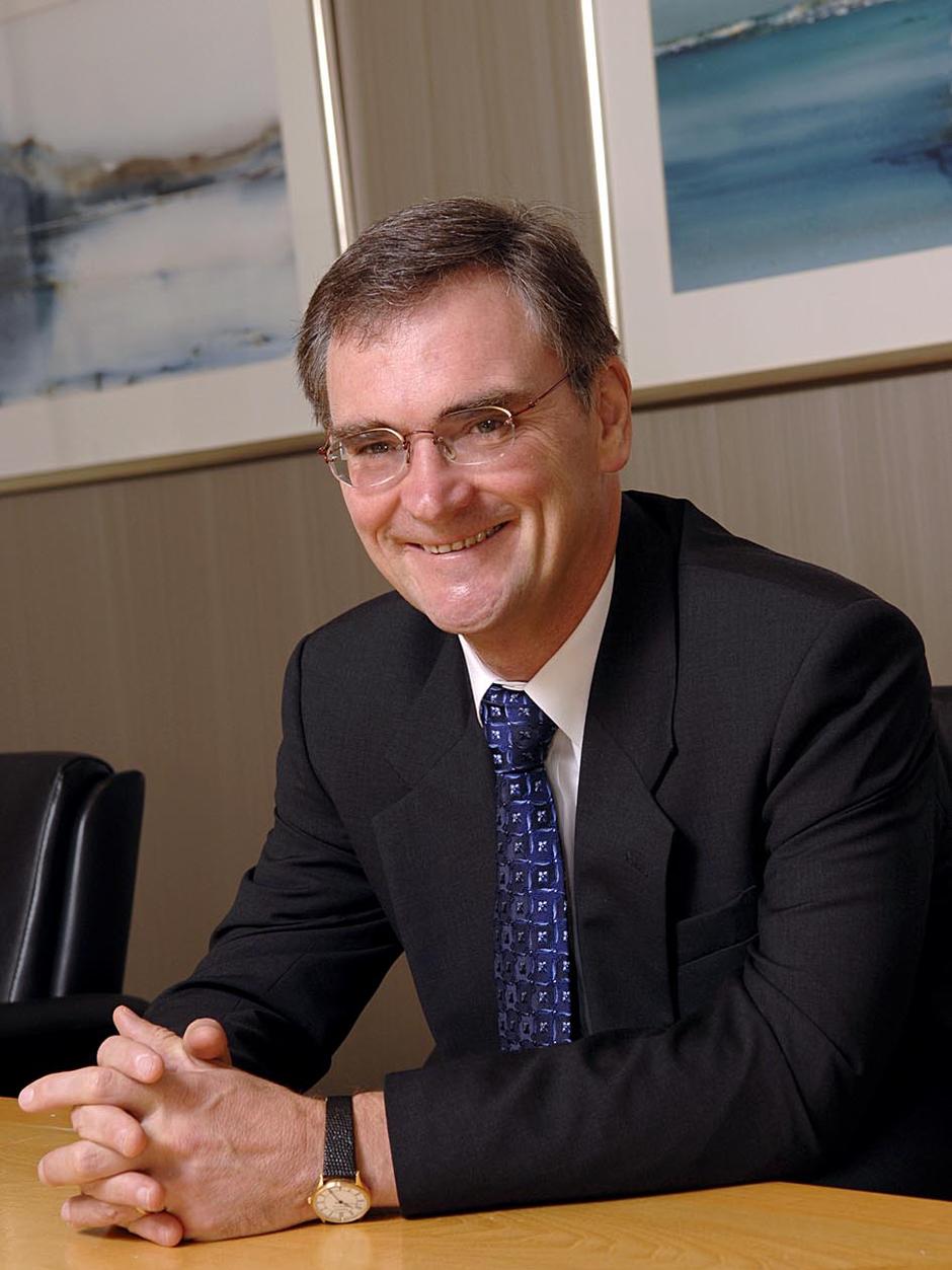 ASIC boss Greg Medcraft says corporate watchdog cooperating with police ...