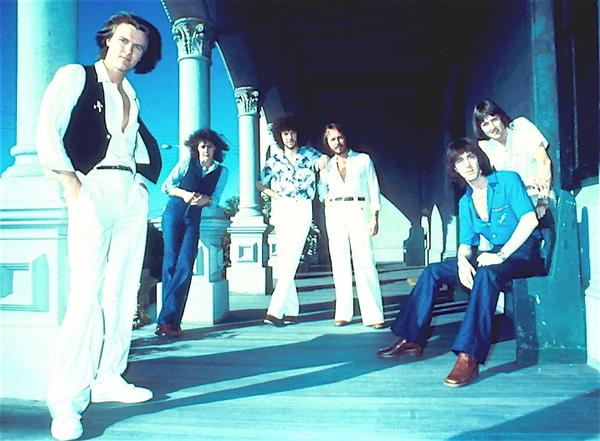 Peter Cupples Band: Half The Effort, Twice The Effect - ABC Radio National