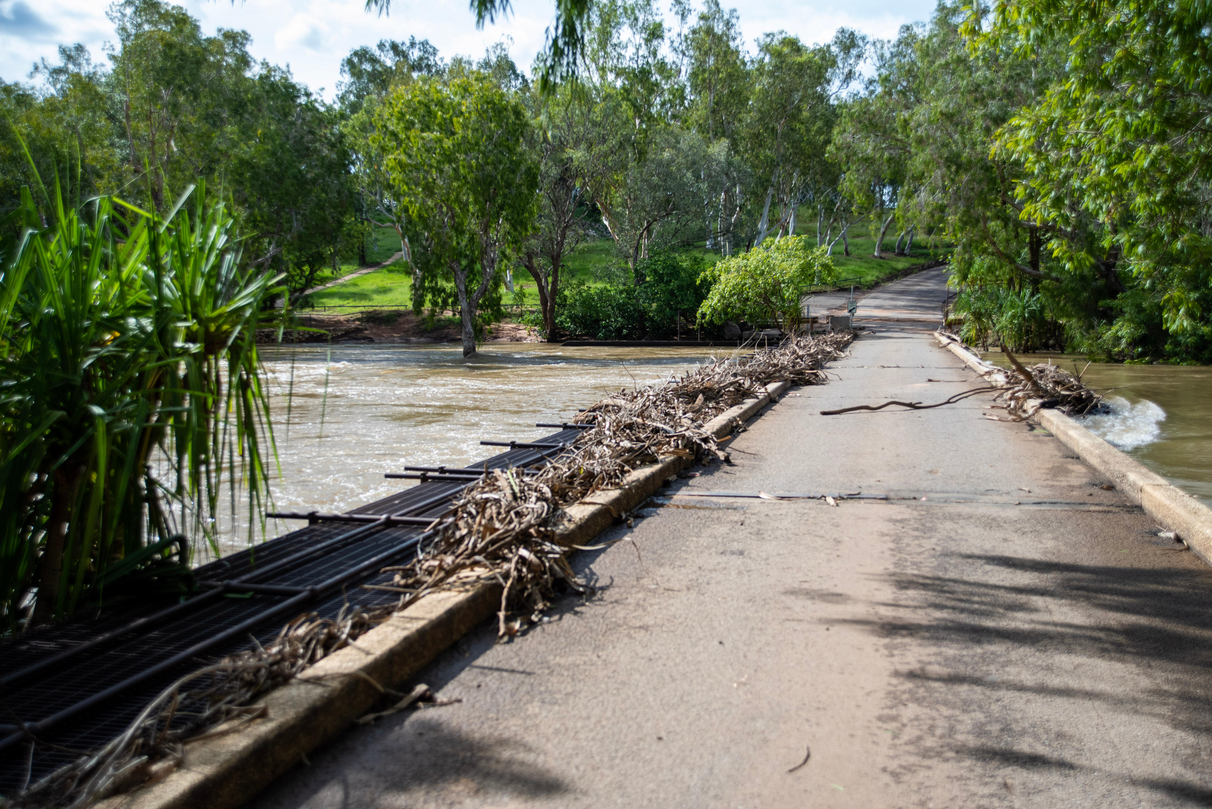 Katherine Mayor calls for second bridge in NT town prone to major ...