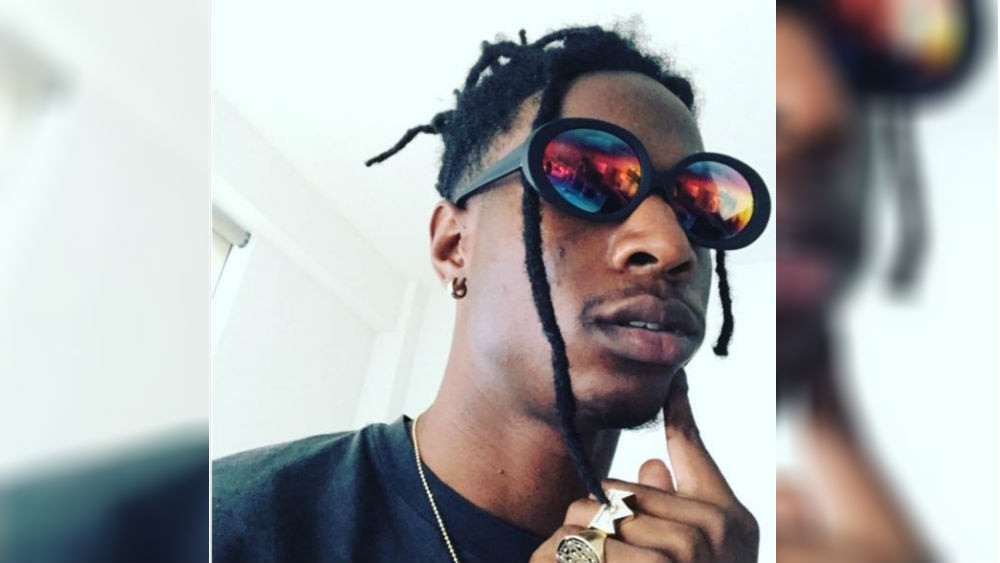 Joey Bada$$ addresses solar eclipse gags with a joke of his own - triple j