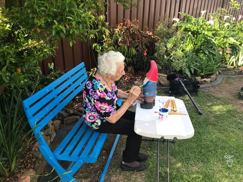 Centenarian Phyllis Thompson credits a love of gardening for her long ...