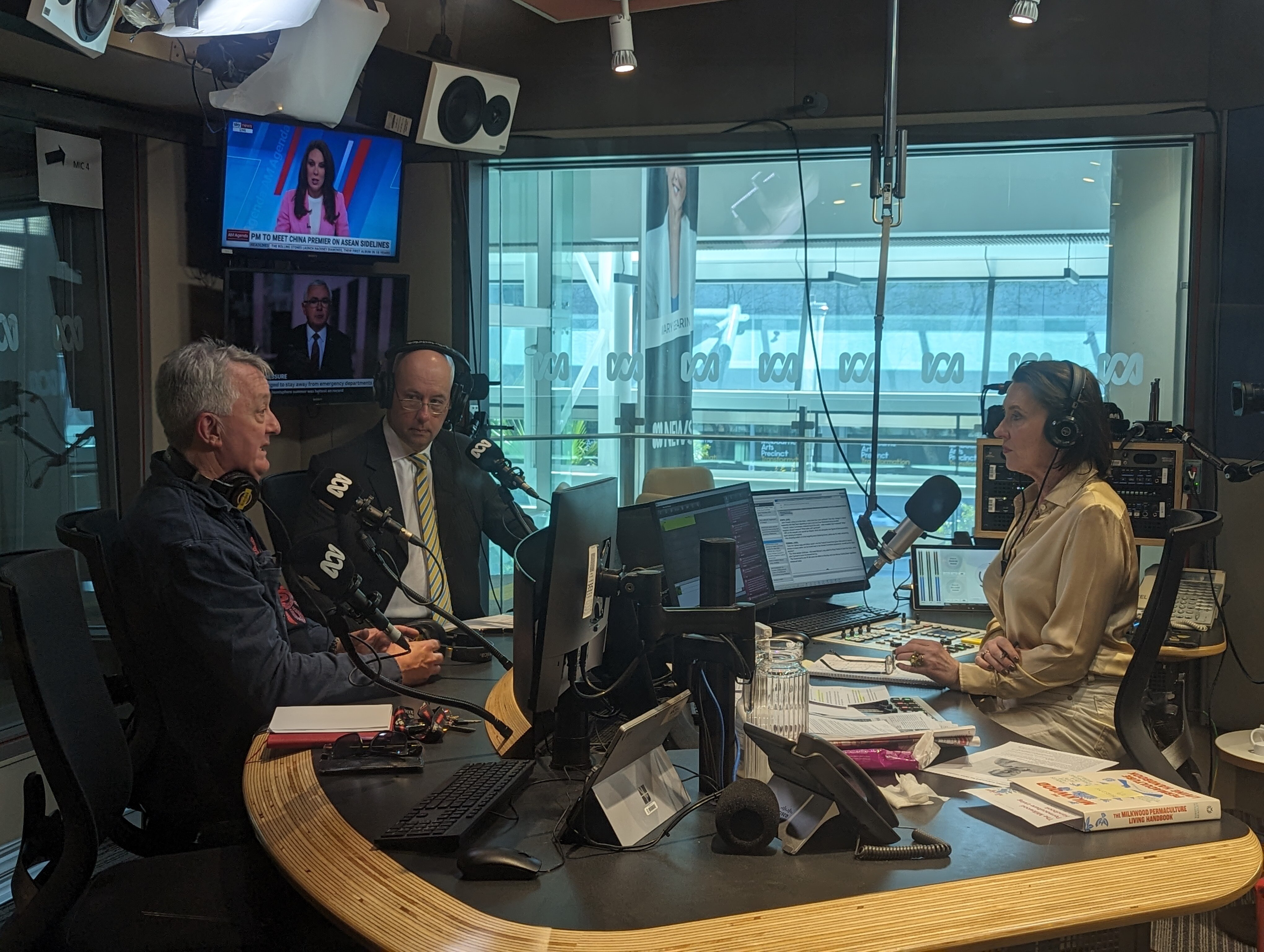 The Party Line delve into the top stories of the week - ABC listen