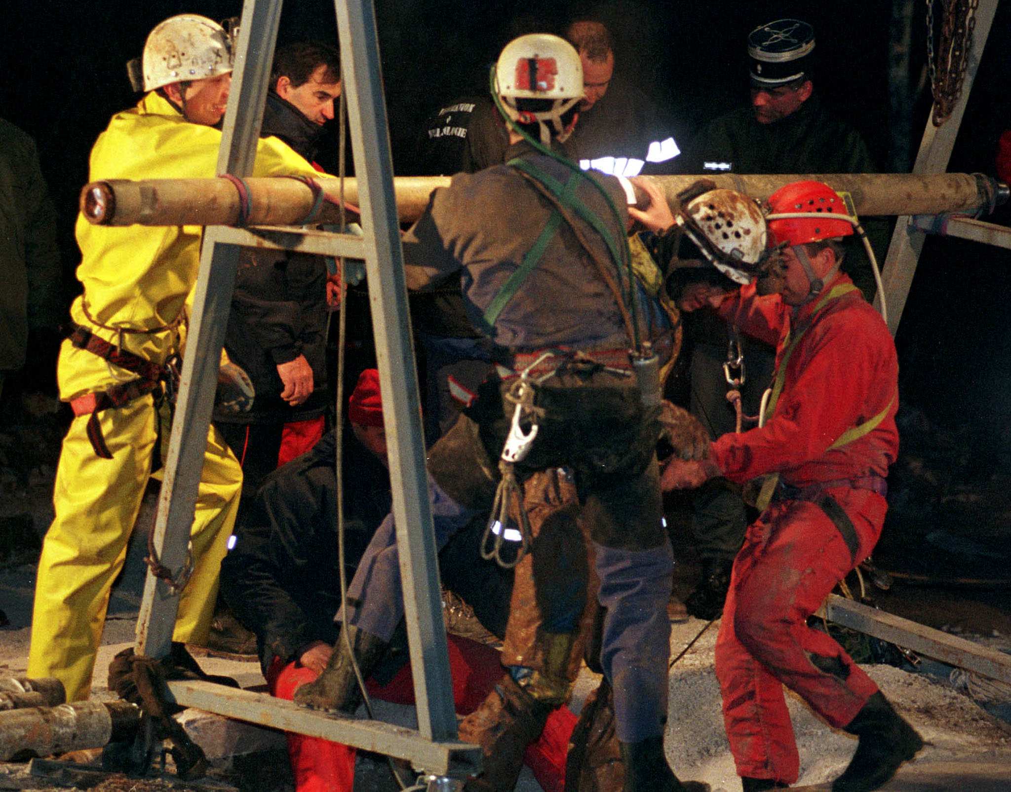 Thai cave rescue: A look back at five underground rescues that ...