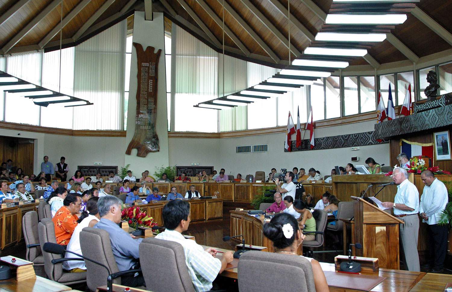 French Polynesia seeks constitutional recognition of Tahitian language ...