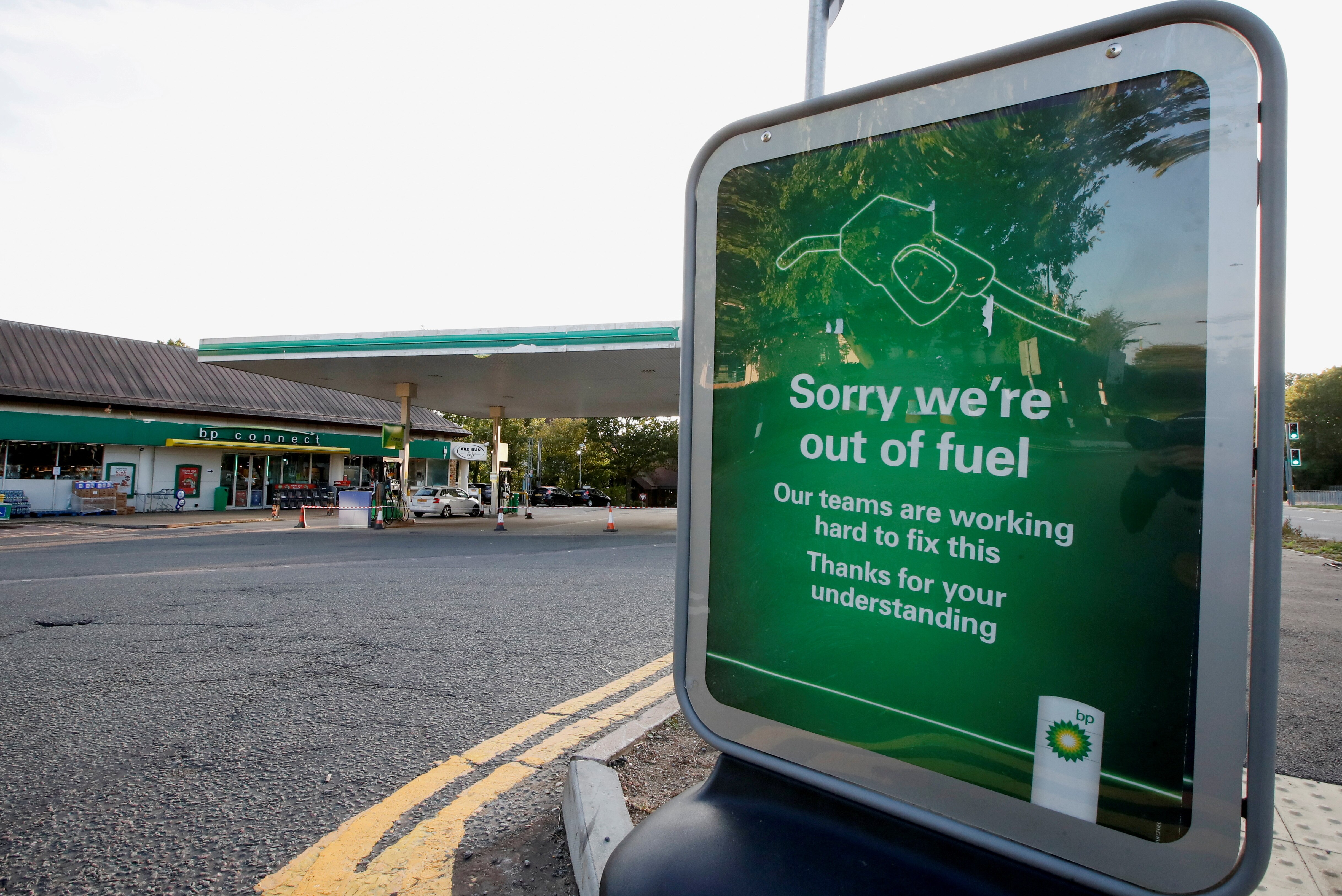 British petrol stations run out of fuel as motorists panic buy amid ...