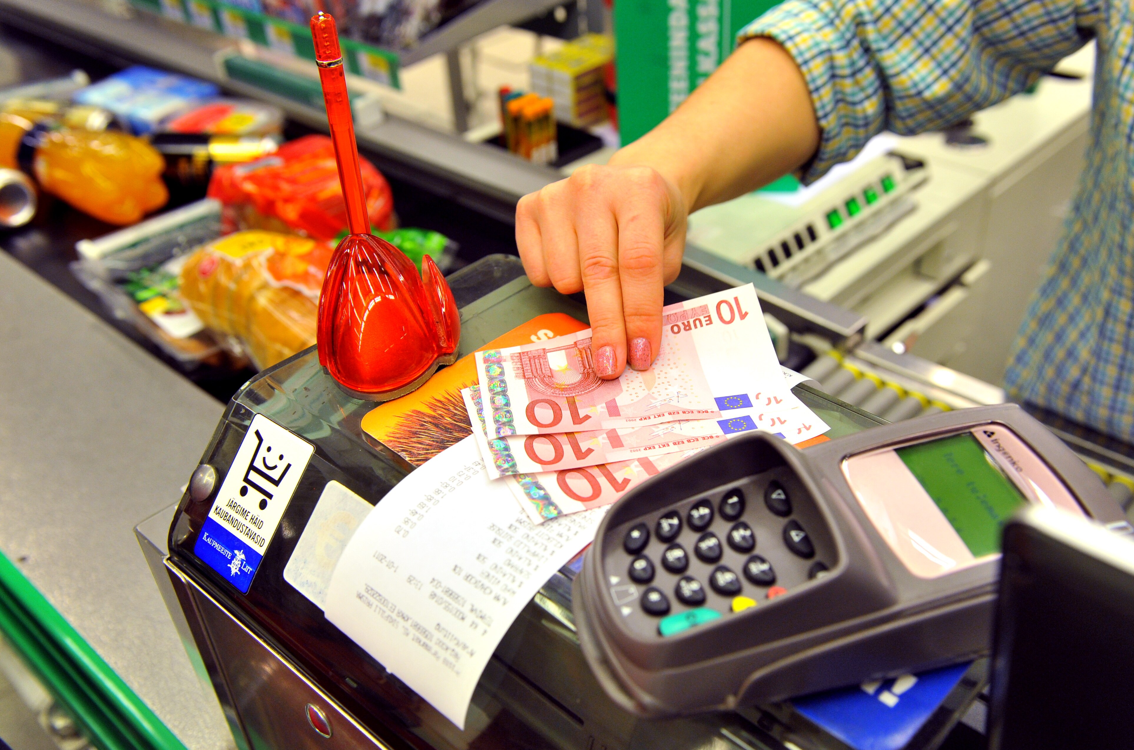 ECB delivers money printing bazooka to revive Europe - ABC listen