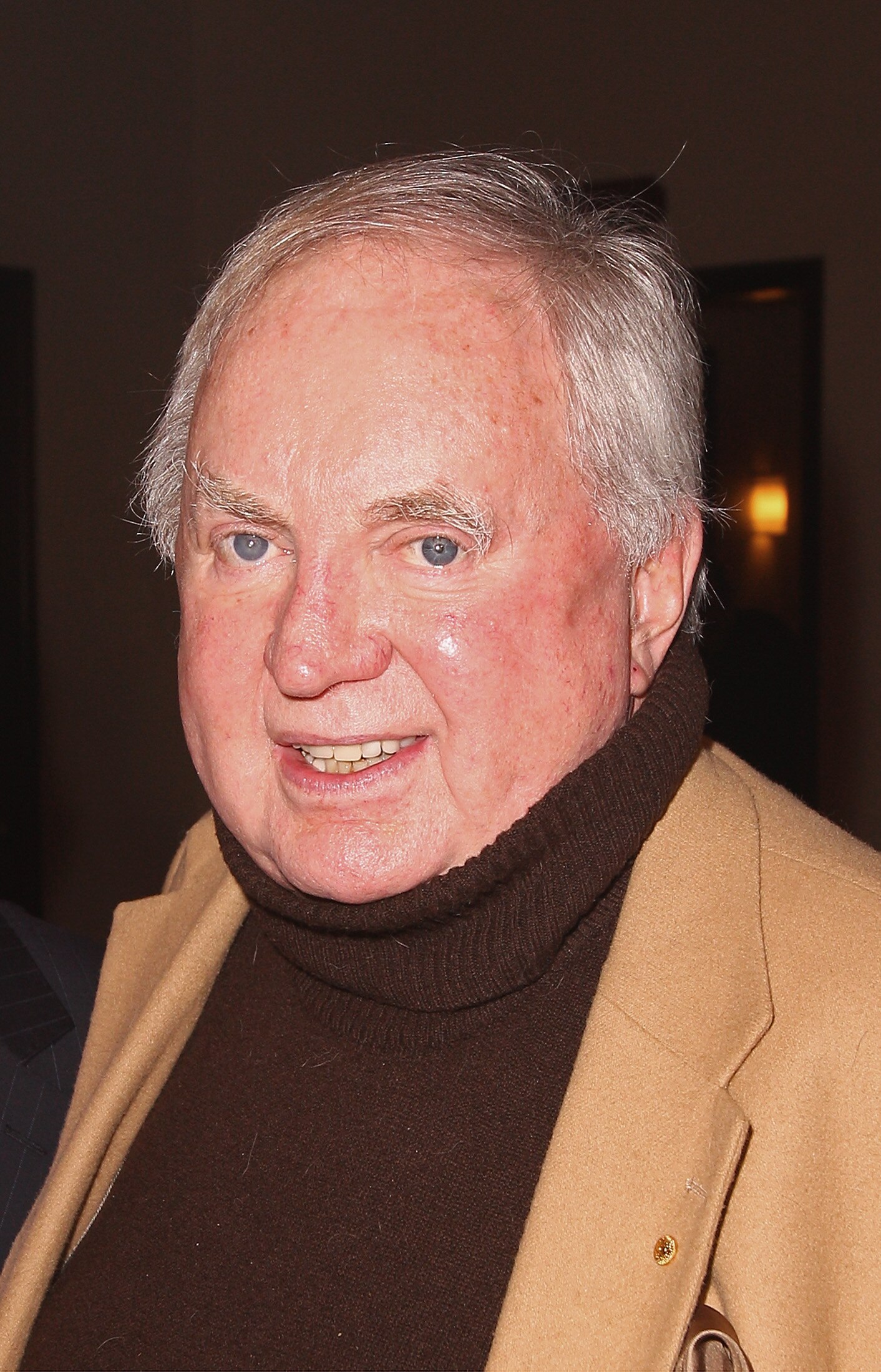 Howson apologises over Assange Nazi taunts - ABC News