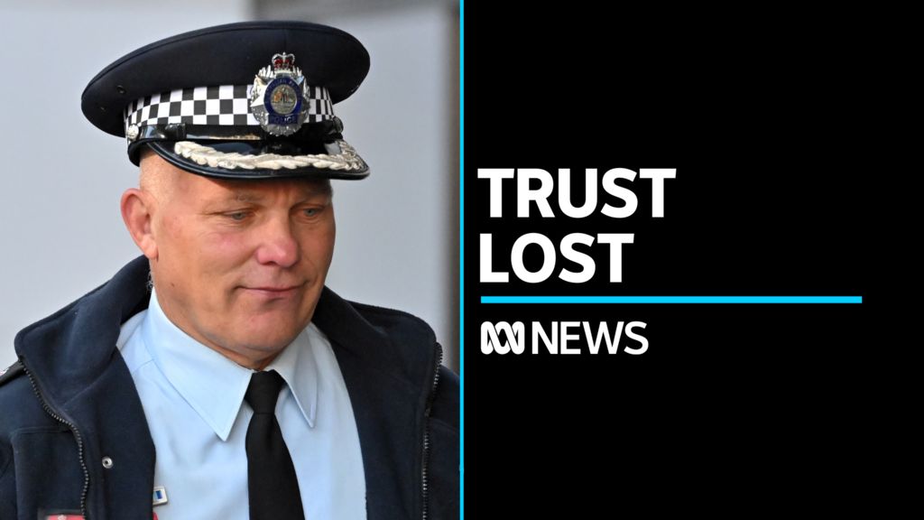 Senior cop claims prosecutor 'lost objectivity' in Higgins case - ABC News