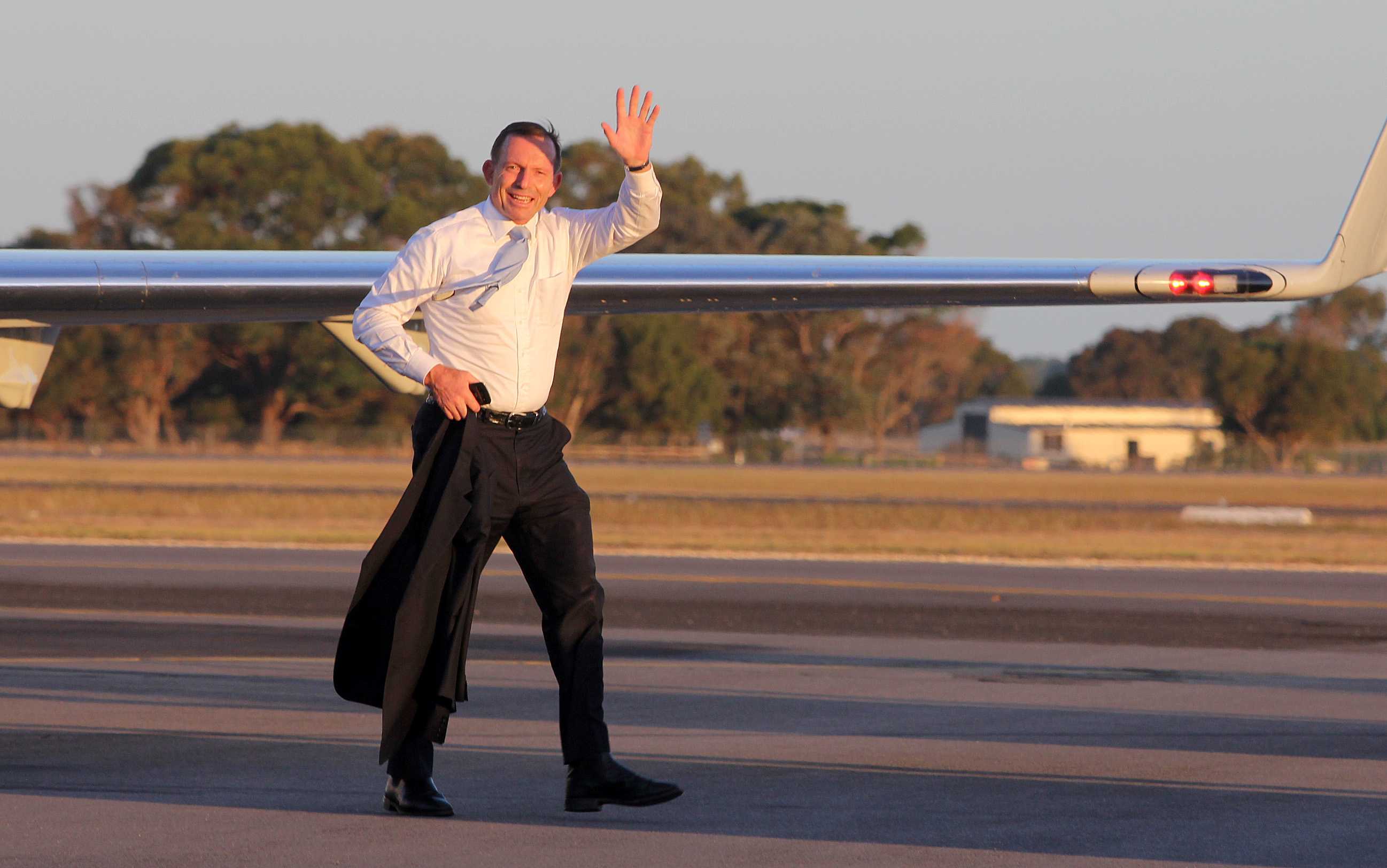 Prime Minister faces fracking protest in south-east South Australia ...