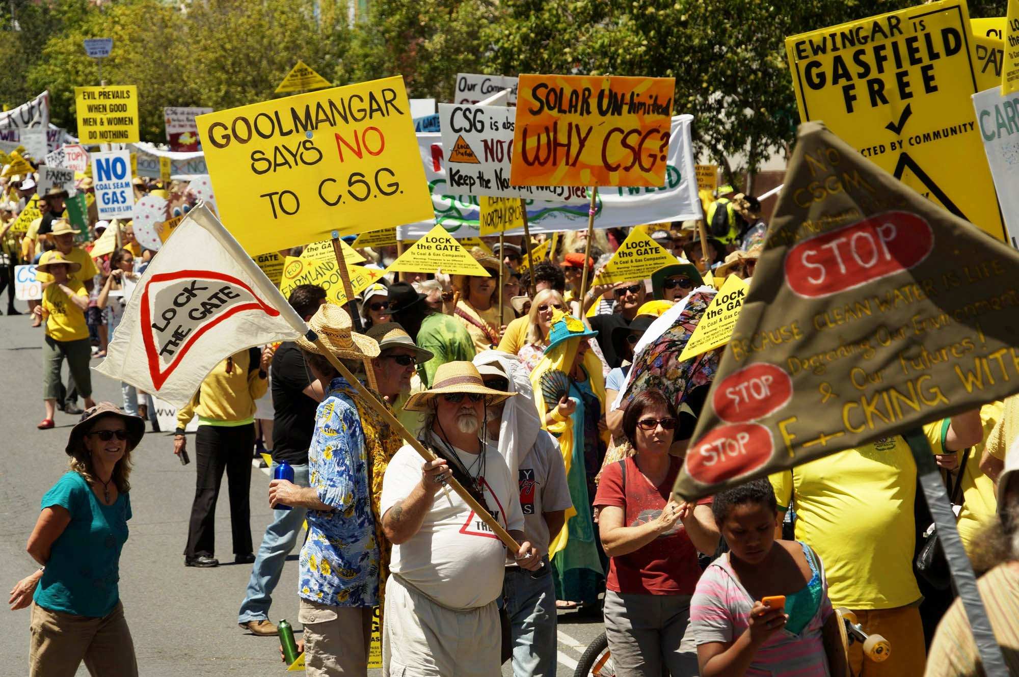 Activist says EDO victimised for CSG work - ABC News