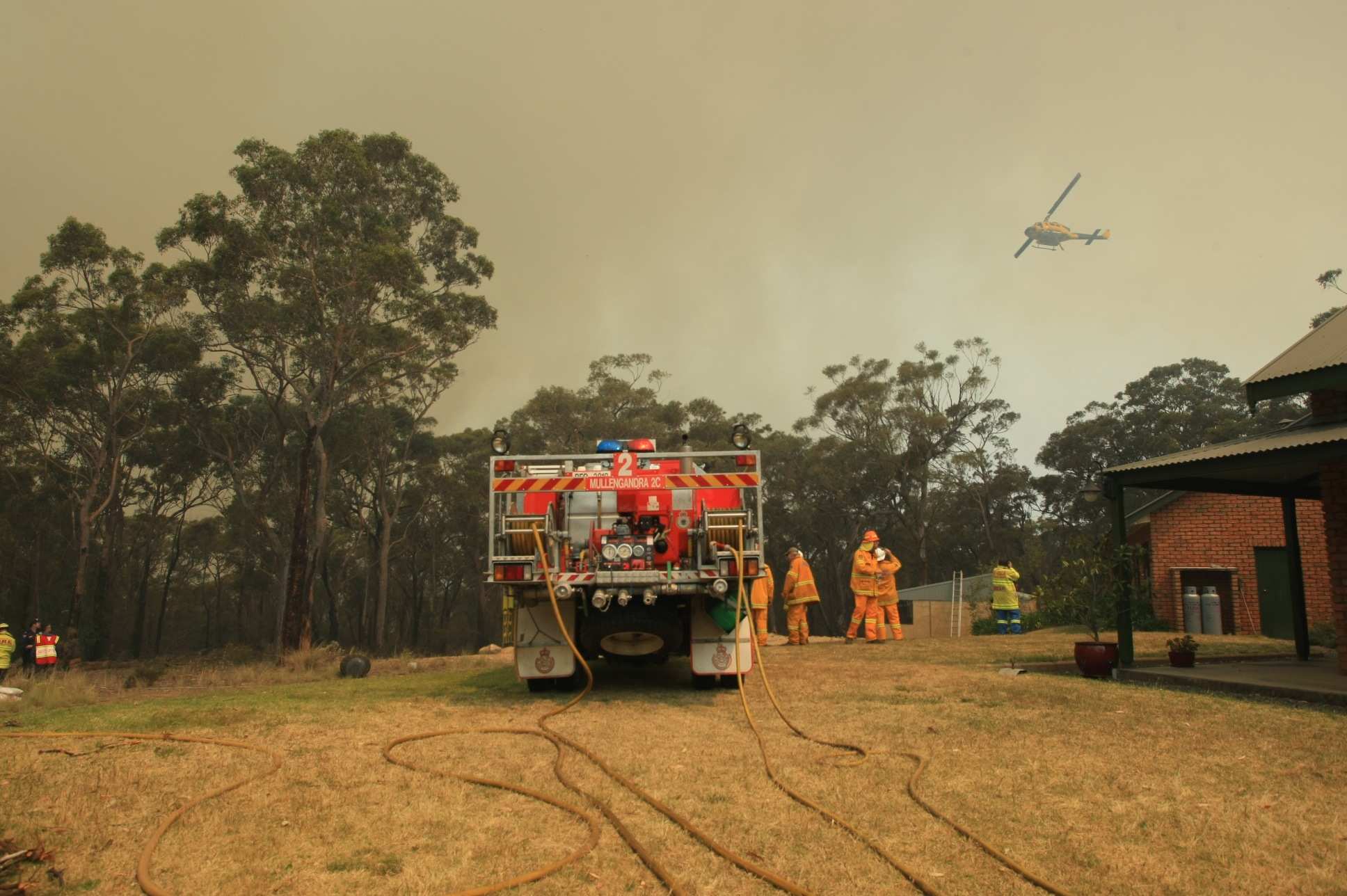 Very high fire danger warning issued for Sydney, severe for NSW - ABC News