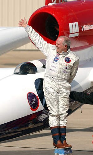 Fossett makes history with solo flight - ABC News