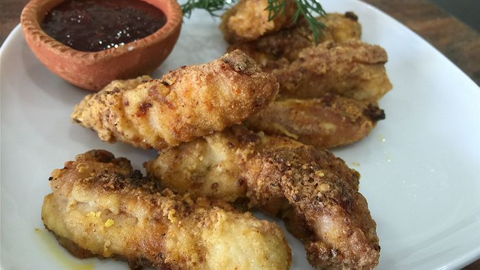 Bush food native tomato seasoned chicken with plum and chilli dip - ABC ...