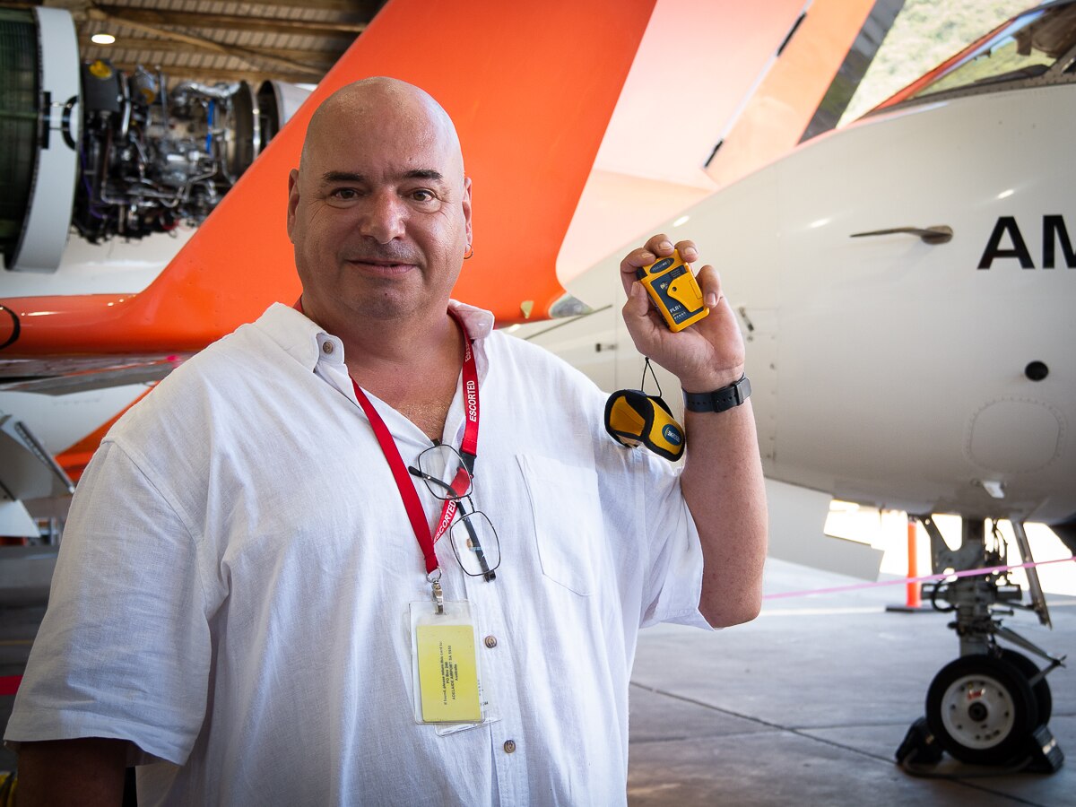 Rescued NT sailor Nigel Fox thanks AMSA emergency crews for saving his ...